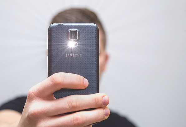 Meine sadistische Kollegin – Hintern Versohlen